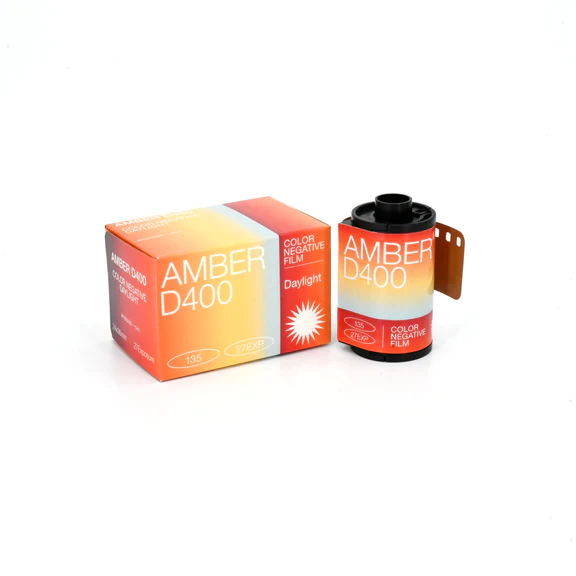 AMBER D400 COLOR NEGATIVE FILM 27EXP (135) – FILMFOLK